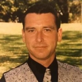 One Foot Forward : Solidarity Wall